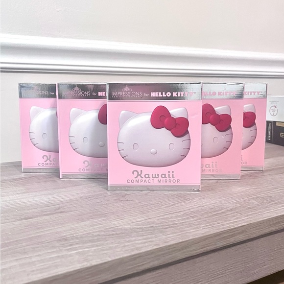 Makeup | Impressions Vanity Hello Kitty Compact Mirror Touch Sensor Nib ...